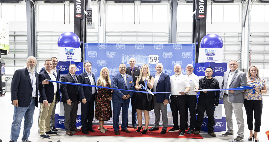 Inspiring Planet Ford 59 Service Department Photos